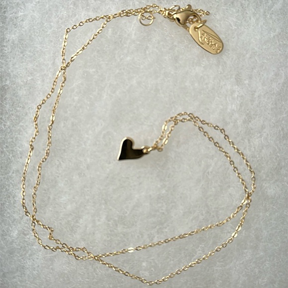 Alexas Angels | Jewelry | Alexas Angels Heart Necklace | Poshmark